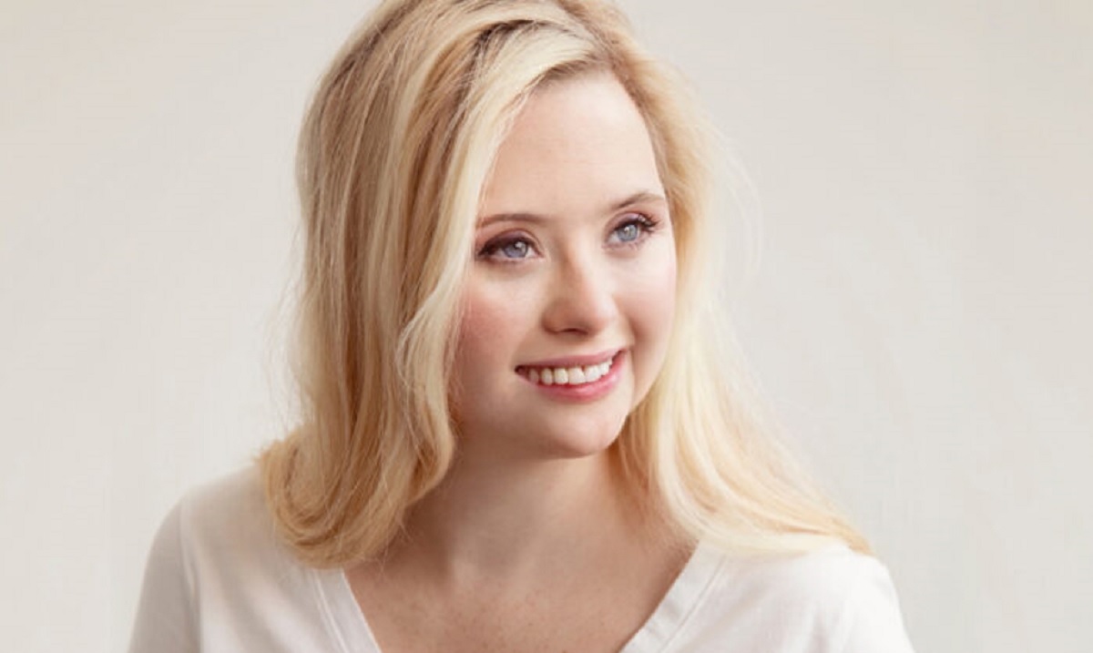 Model Down Syndrome Asal Missouri Amerika Pertama yang Mewakili Produk ...