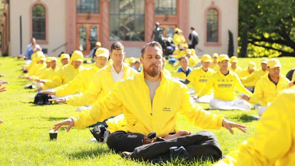 5 Alasan Mengapa Falun Dafa Hebat! - NTD Indonesia